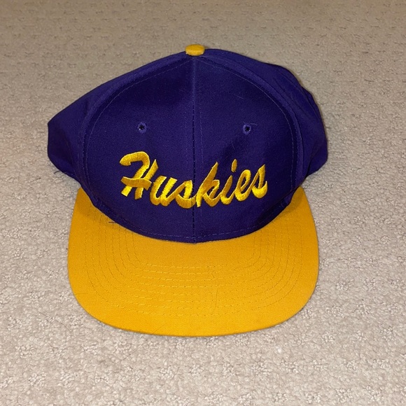 Headmaster | Accessories | Vintage University Of Washington Huskies ...